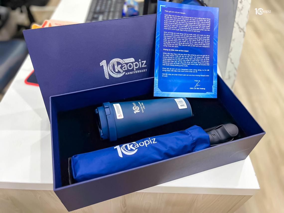 Cơn bão quà tặng 10 năm đổ bộ Kaopiz Đà Nẵng - Trang tin nội bộ của Kaopiz Holdings